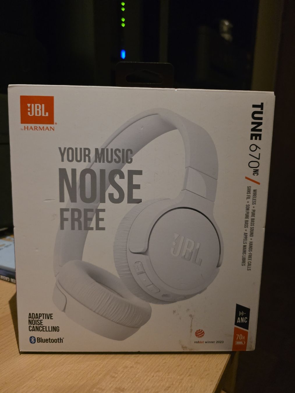 JBL tune 670 nc NEW!!! (Neu und originalverpackt) in Lugano für CHF 1 ...