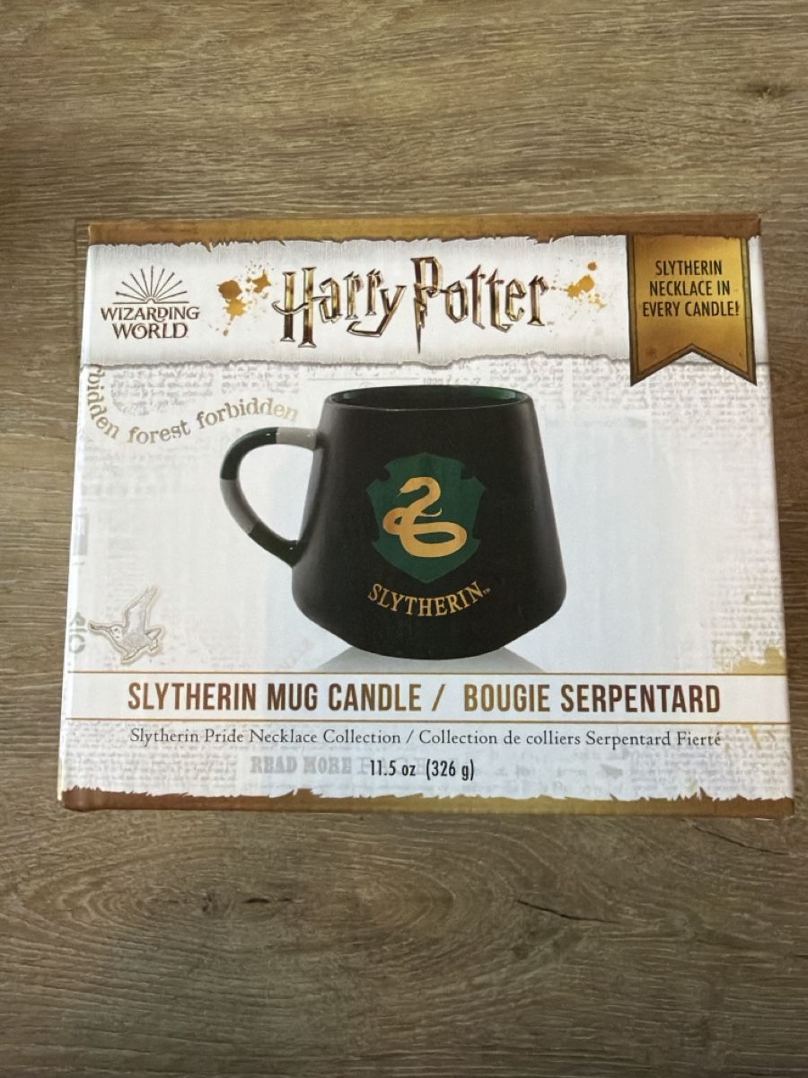 Harry Potter Slytherin Kerze mit Halskette Überraschung! (Neu und ...