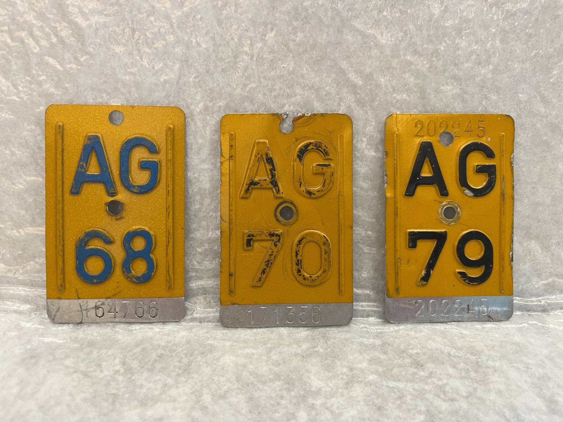 Plaques de vélo AG / Velonummern Schild AG 68-70-79 (D'occasion) à Les ...