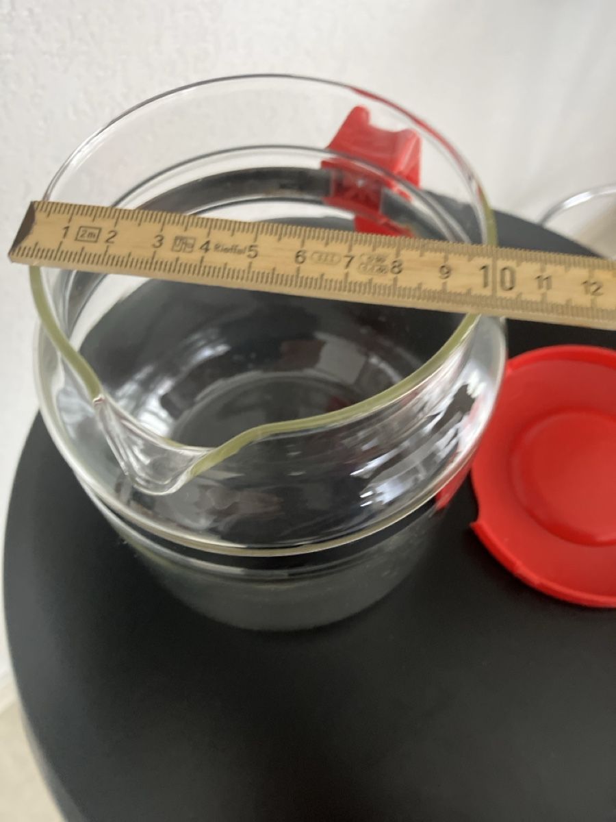 Carafe en verre vintage avec couvercle rouge (D'occasion) à Bex pour ...