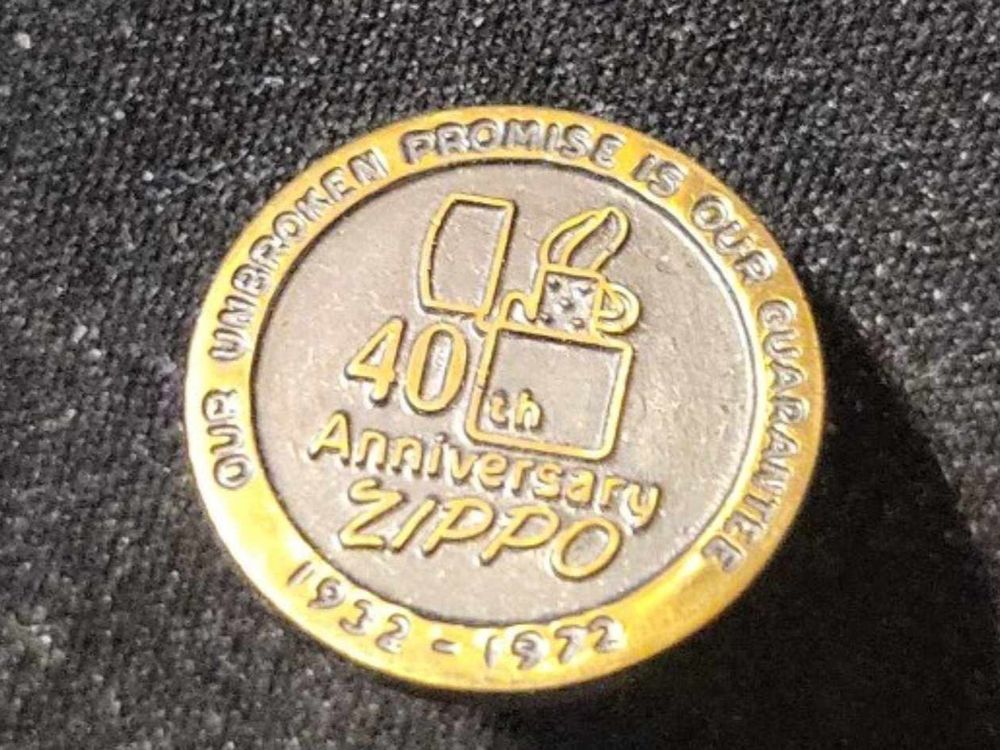Pin's 40eme anniversaire Zippo 1932 - 1972 (D'occasion) à Yvorne pour CHF 1.5 – avec livraison ...