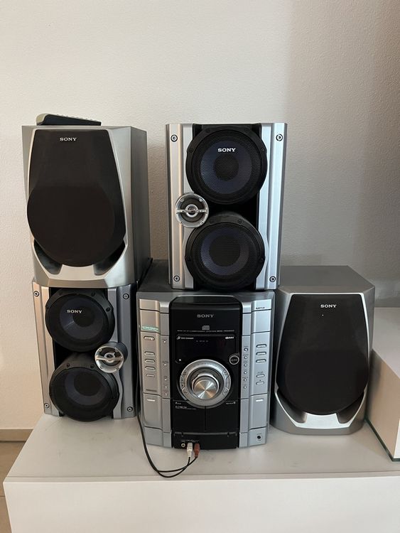 Sony Anlage mit 4 Boxen | Kaufen auf Ricardo