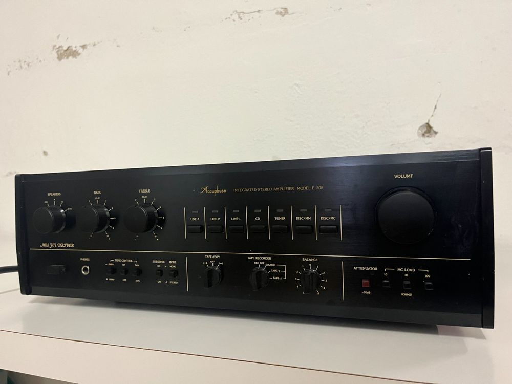 Accuphase E 204 schwarz (Gebraucht) in für CHF 469 – nur Abholung auf Ricardo kaufen