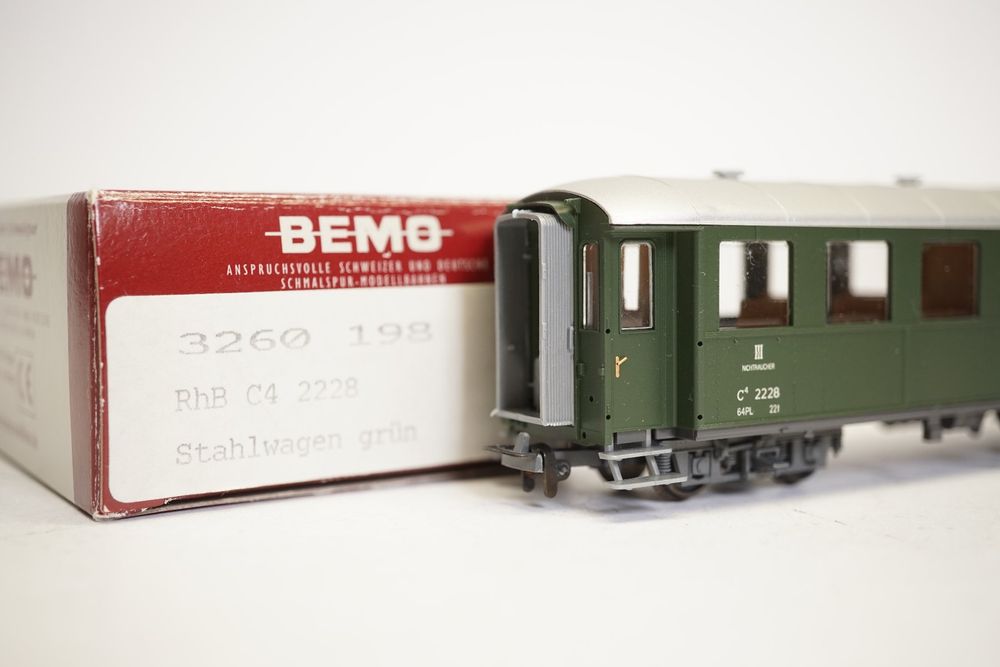 4∑ Bemo 3260 198 RhB C 4 Stahlwagen grün 2228 (Gebraucht) in für CHF 59 ...