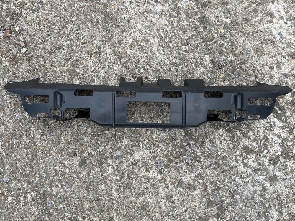 Audi A3 Aufprallbügelabdeckung 8V0.807.217.A | Kaufen auf Ricardo