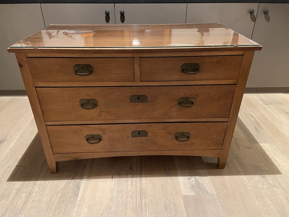 Antike Holzkommode mit Glasplatte - Vintage Look! (Gebraucht) in ...