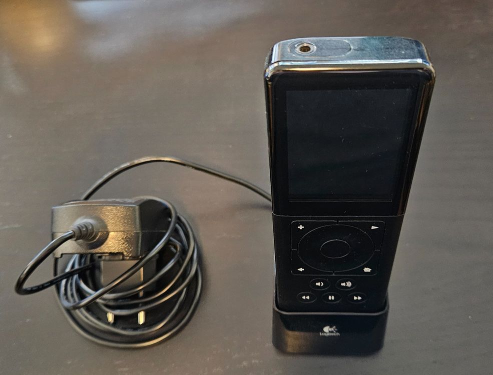 Logitech UE Squeezebox Remote inkl. Netzteil (Gebraucht) in Baden für ...