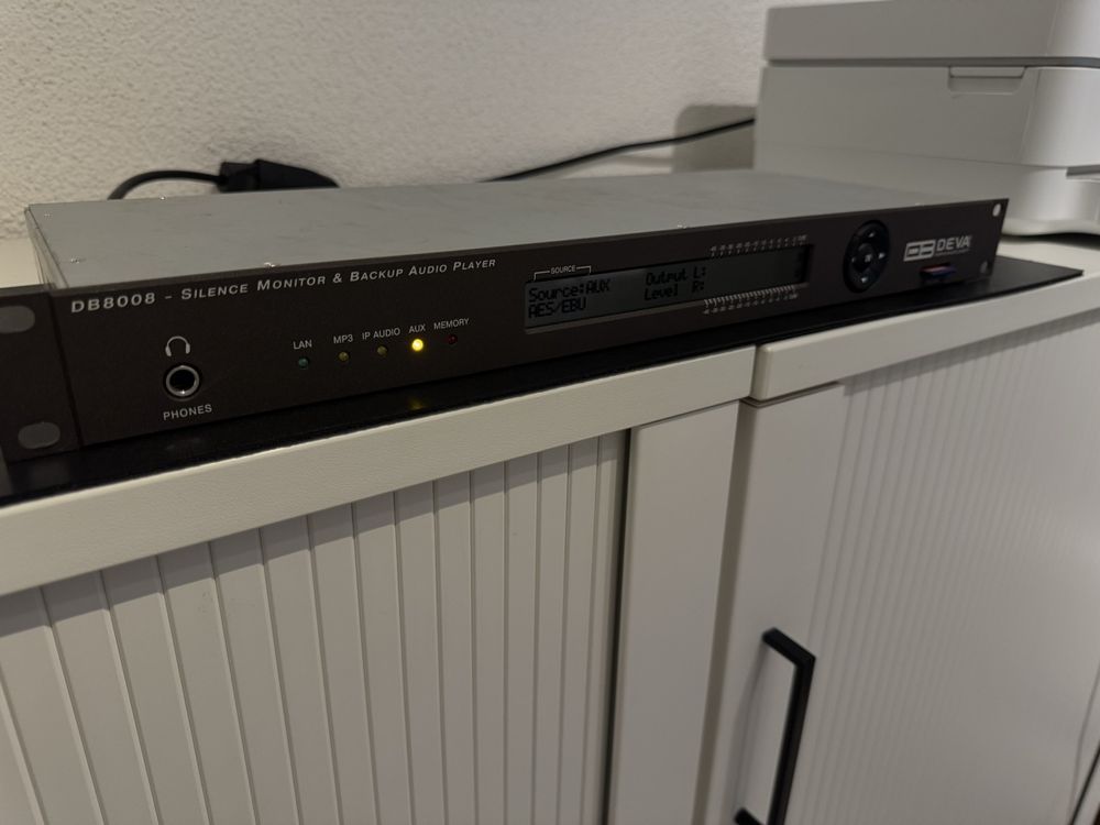 DEVA Broadcast DB8008 - Digital Silence Monitor & Backup (Gebraucht) in ...
