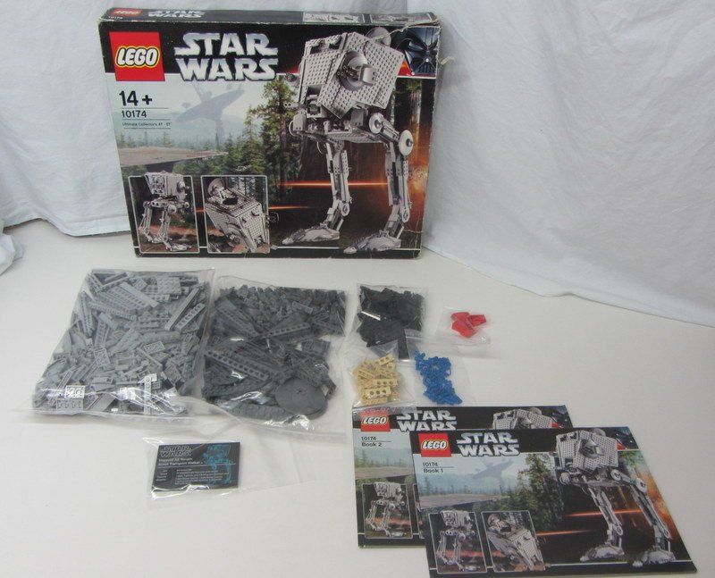 LEGO Star Wars 10174 " AT-ST " UCS (Gebraucht) in Kreuzlingen für CHF ...