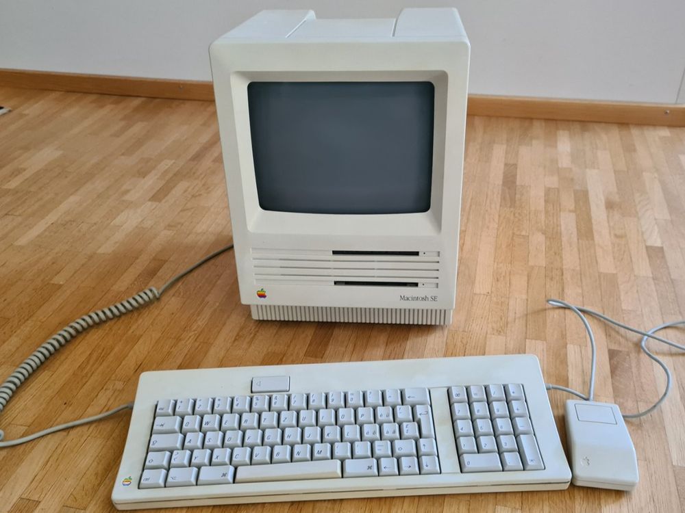 Macintosh SE (Gebraucht) in Knonau für CHF 252 – mit Lieferung auf Ricardo kaufen