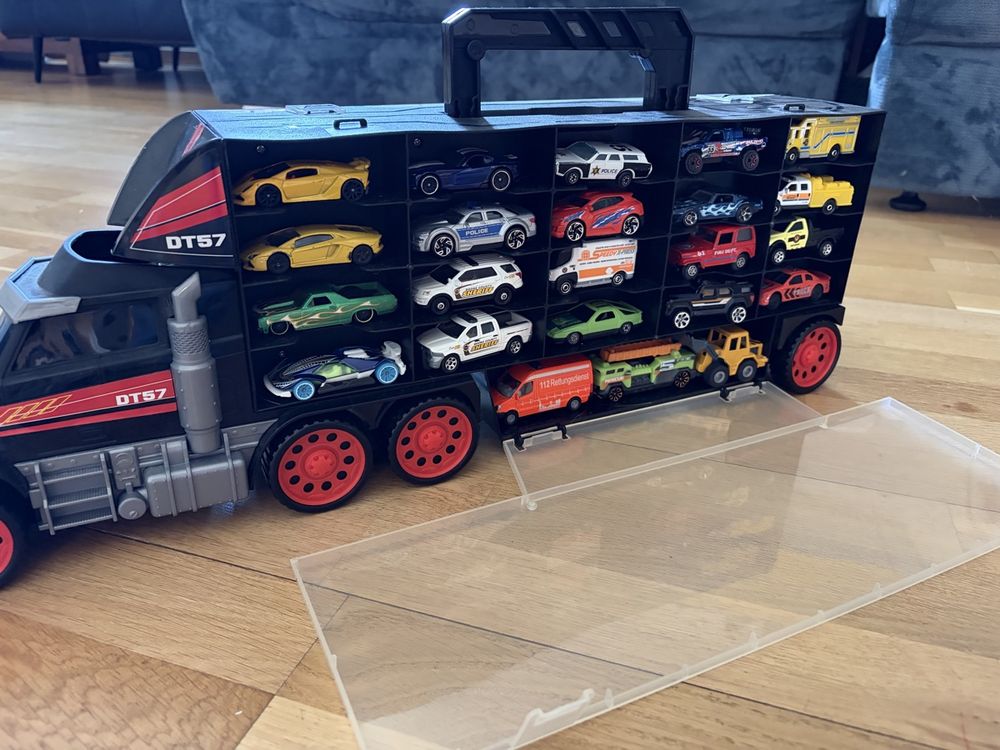 Matchbox Auto Transporter LKW mit über 40 Autos! (Gebraucht) in ...