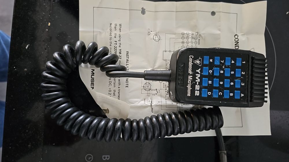 Micro Yaesu YM-22 (Gebraucht) in Genève für CHF 20 – mit Lieferung auf Ricardo kaufen