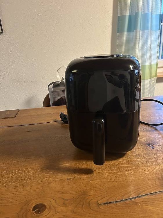 Tupperware Airfryer (Gebraucht) in Bottenwil für CHF 110 – nur Abholung ...