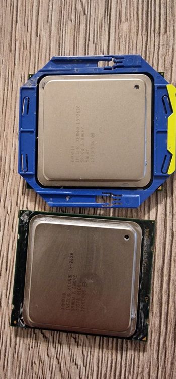 2x Intel(R) Xeon(R) CPU E5-2620 (Gebraucht) in Dagmersellen für CHF 23 ...