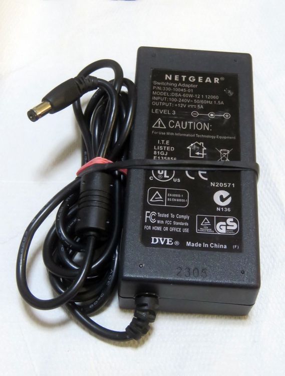 Netgear Netzteil DSA-60W-12: 12V / 5A, 5,5 / 2,1 (2,5) mm (Gebraucht ...