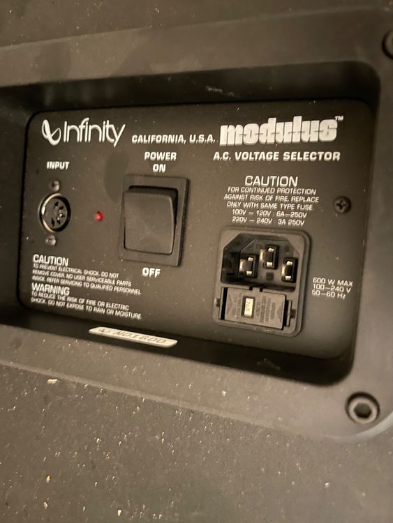 Infinity Modulus High-End Vintage Subwoofer | Kaufen auf Ricardo
