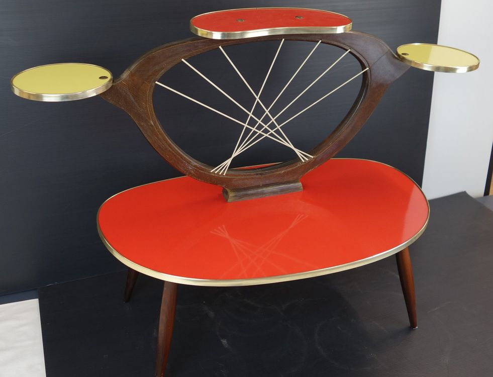 Pflanzentisch Vintage 1960's | Kaufen auf Ricardo Pflanzentisch Vintage 1960's | Kaufen auf Ricardo
