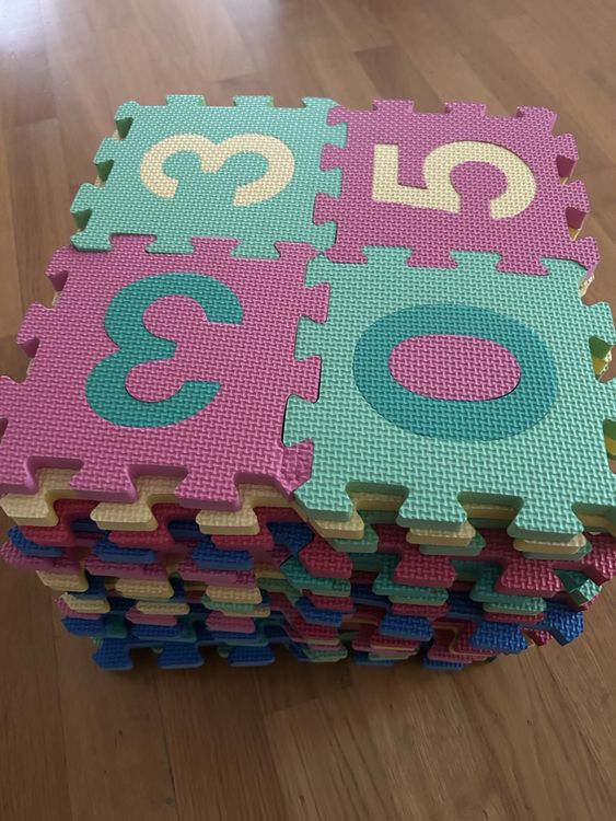 Colorful Soft Foam Puzzle Play Mat / Puzzlematte (Gebraucht) in ...