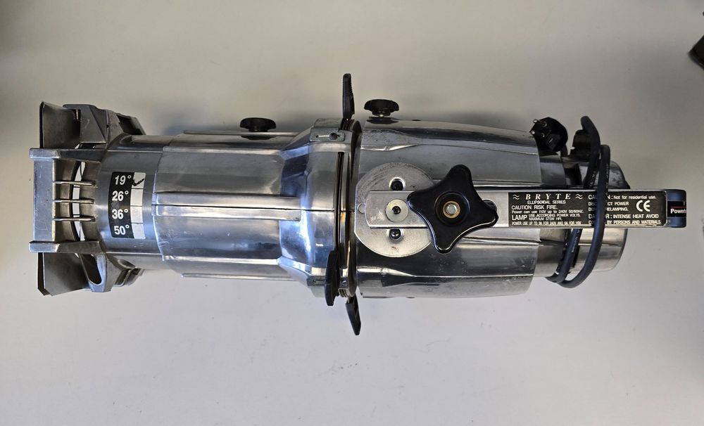 Profiler Bryte Ellipsoidal series 19° 575W (Gebraucht) in Gerlafingen für CHF 40 – mit Lieferung ...