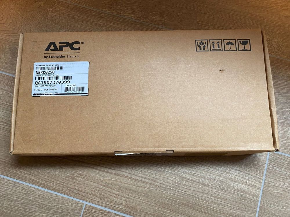 Apc Netbotz250 Server Rack Monitoring System Gebraucht In Säriswil Für Chf 180 Mit