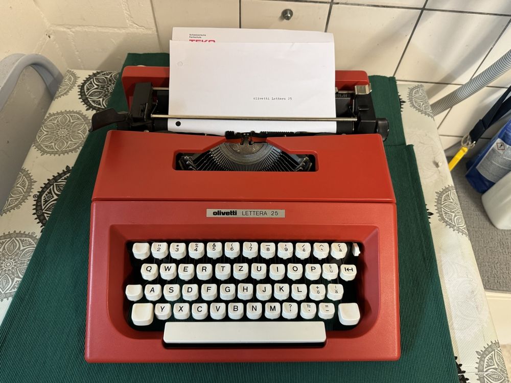 Olivetti Lettera 25 Schreibmaschine (Gebraucht) in Zunzgen für CHF 149 – mit Lieferung auf ...