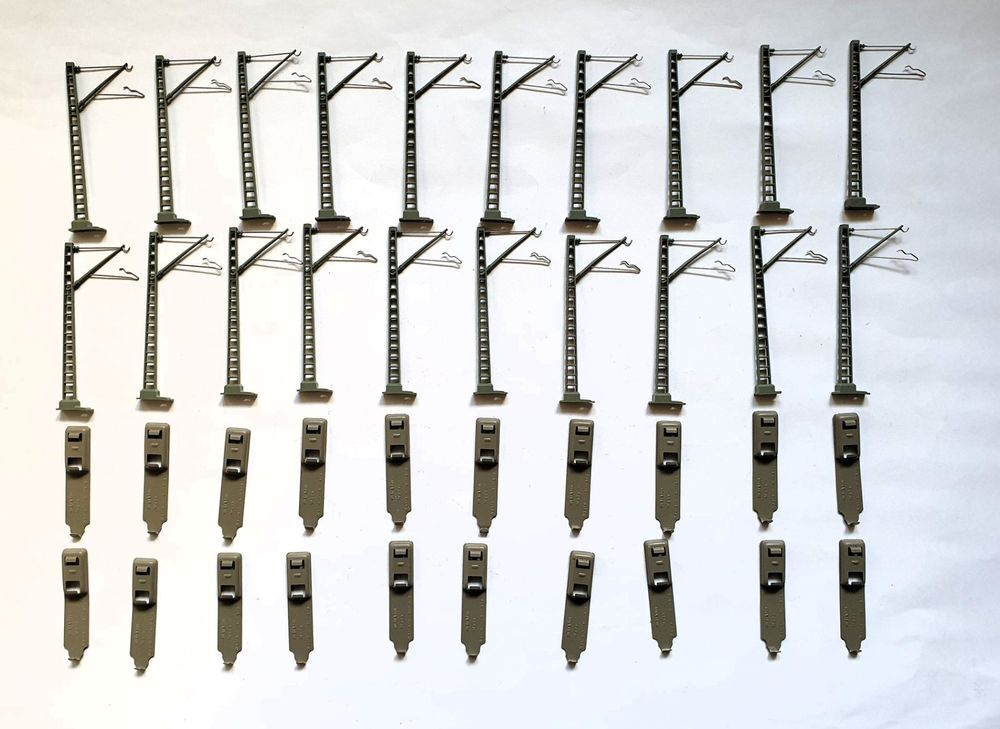 MÄRKLIN 20 X N° 7009 DB-Typ-Fahrleitungsmasten mit M-Fuß (Gebraucht) in ...