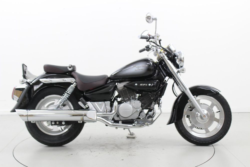 Hyosung GV 250 Aquila, 2019, 5300km, Top Zustand (Gebraucht) in ...