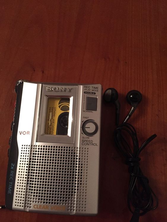 SONY TCM-200DV WALKMAN | Kaufen auf Ricardo