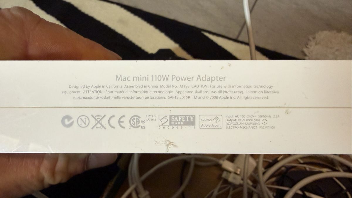 Mac mini 110w (D'occasion) à Isérables pour CHF 10 – avec livraison ...