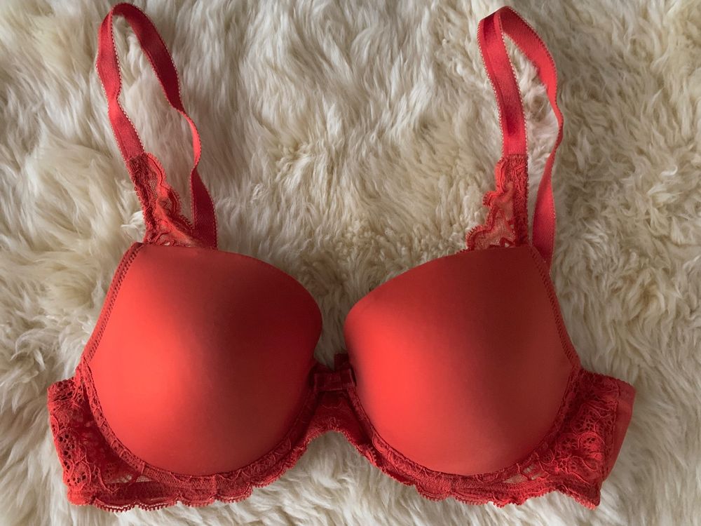 TRIUMPH Bügel BH Gr. 75B (Gebraucht) in Sursee für CHF 10 – mit Lieferung auf Ricardo kaufen