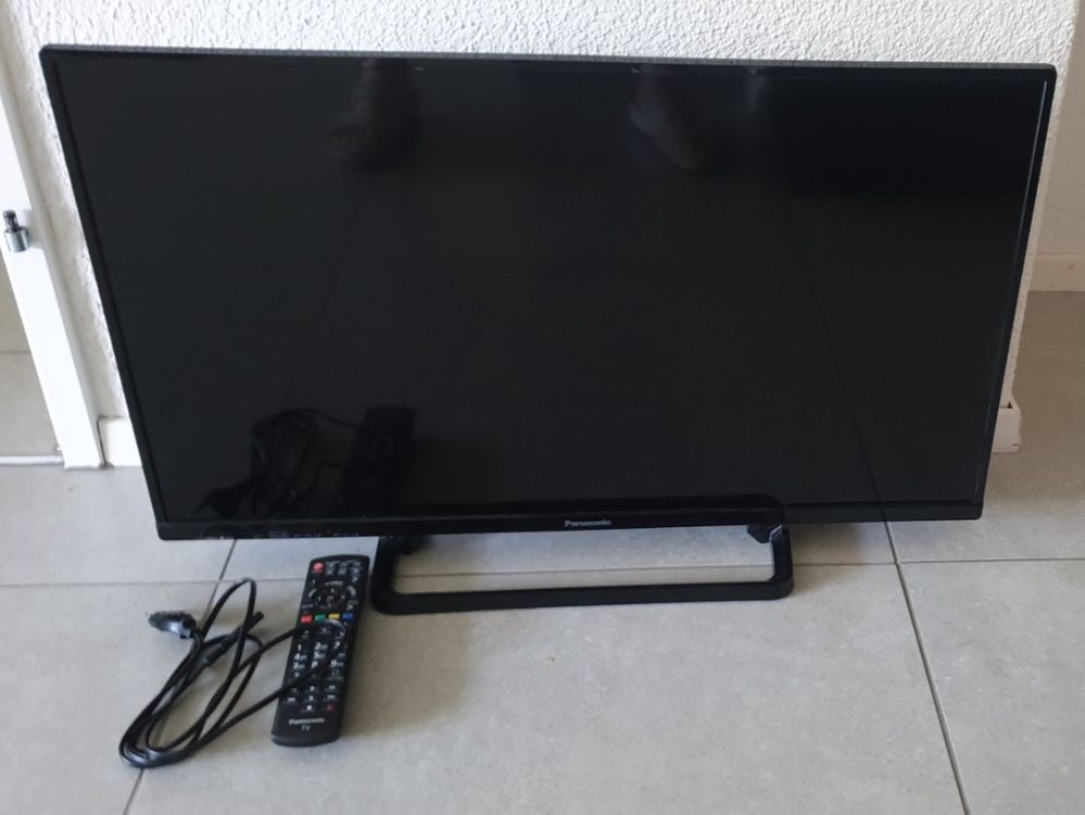 Panasonic 32" Smart TV | Kaufen auf Ricardo