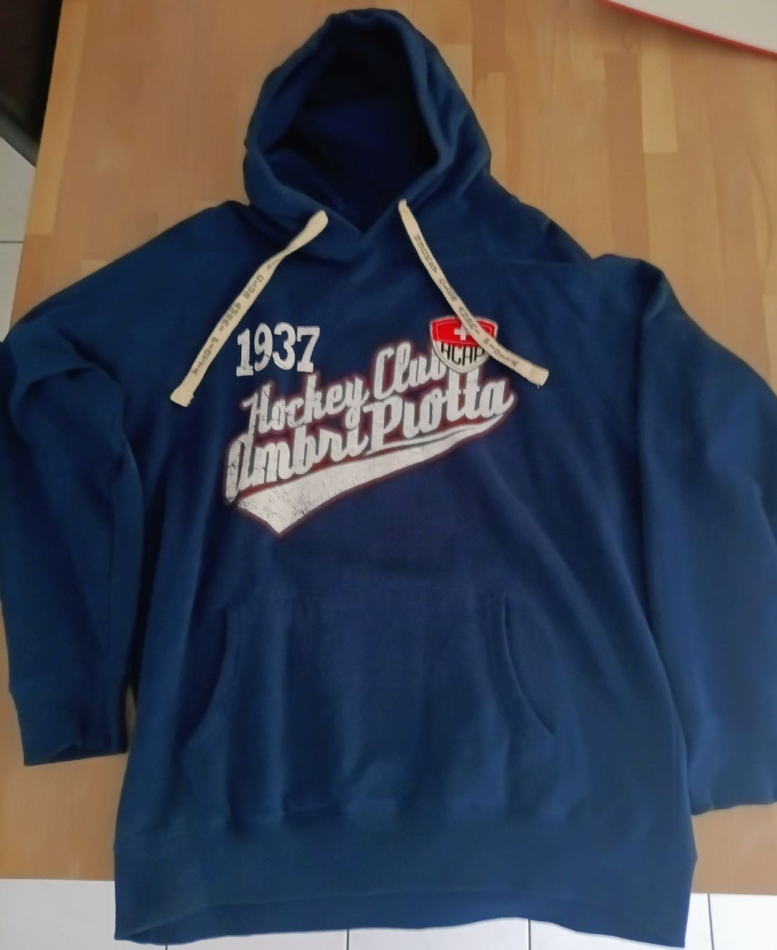HC Ambri-Piotta Pullover, Grösse XL, Top Zustand. (Gebraucht) in ...