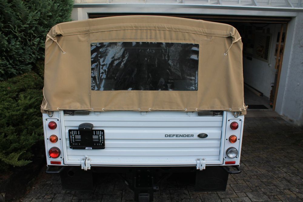 Land Rover Defender130 Brücke mit Verdeck (Gebraucht) in Gundetswil für ...