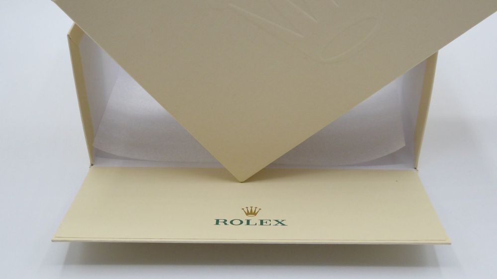 Rolex Outer box size M (Gebraucht) in Geneve für CHF 45 – mit Lieferung ...
