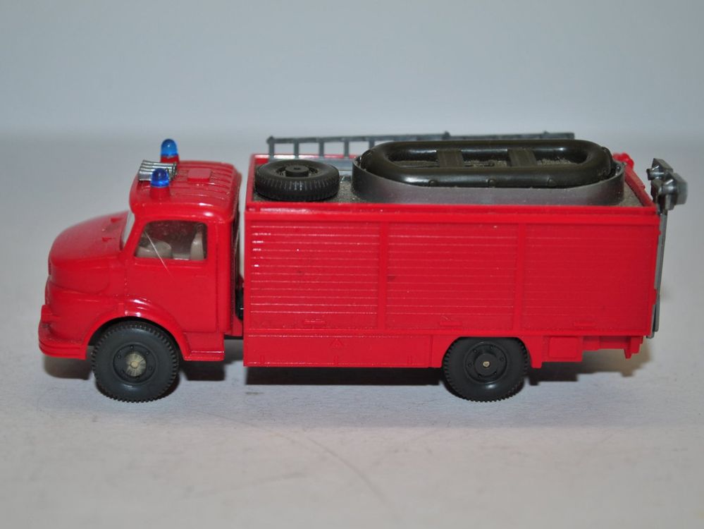Wiking LKW Mercedes Feuerwehr (EML576) (Gebraucht) in Aarwangen für CHF ...