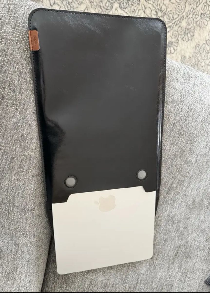 Computer-Case aus Kunstleder – Schwarz, 40,64 cm, Neu (Neu und ...