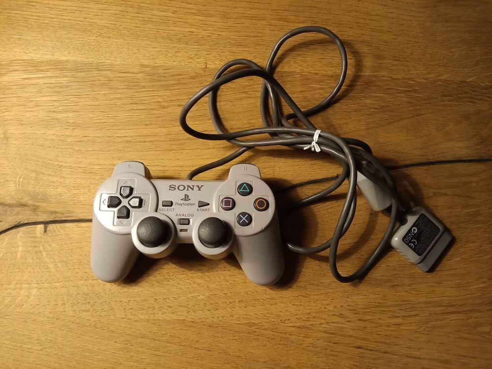 Manette Playstation 1 officiel | Kaufen auf Ricardo