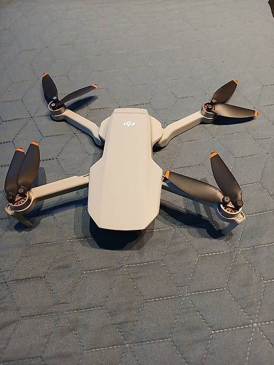 DJI MAVIC MINI 2 (FLY MORE COMBO)+6AKKUS+2FERNBEDINUNGEN (Gebraucht) in St. Margarethen TG für ...