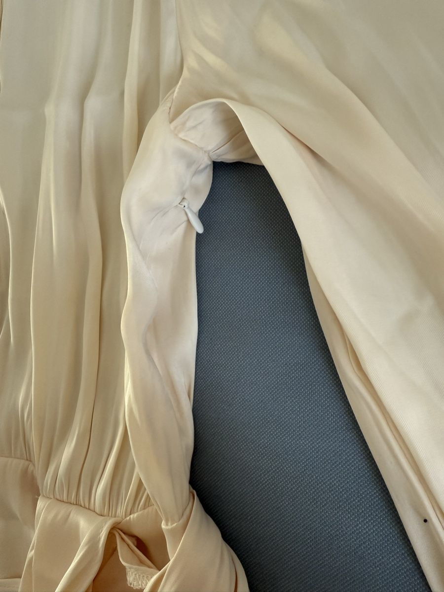 Robe Morgan taille 34 (Neuf (Voir description)) à Bussigny pour CHF 30 ...