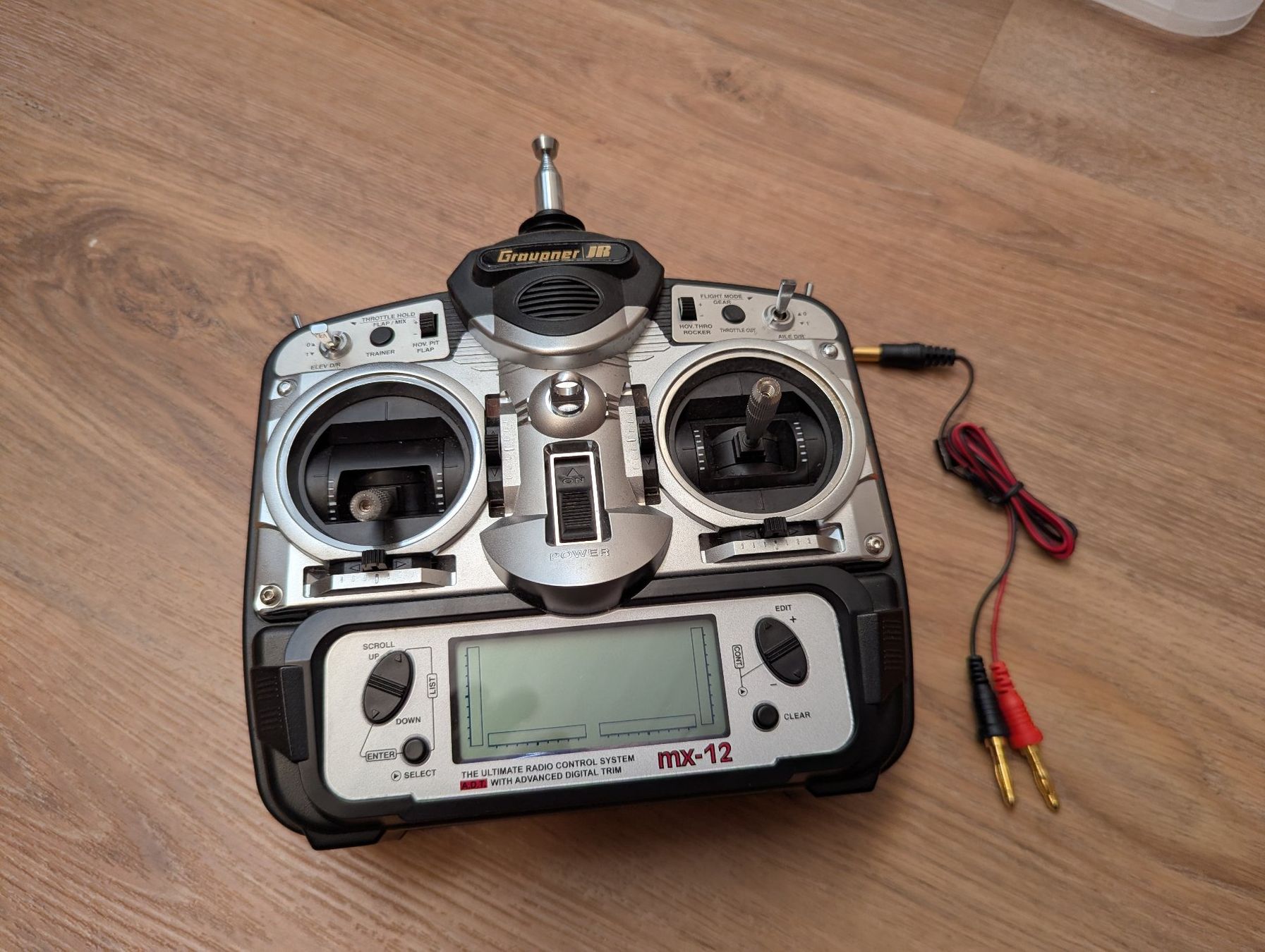 Graupner JR mx-12 RC Sender 35MHz - ab 1 Fr (Defekt) in Rupperswil für ...