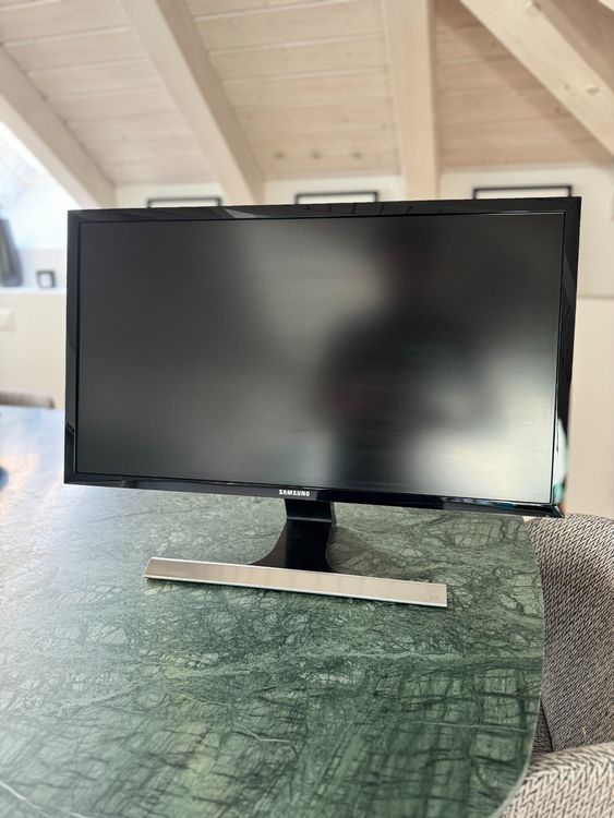 4K 28" PC Monitor: Samsung U28E590D (Gebraucht) in Zürich für CHF 53 ...