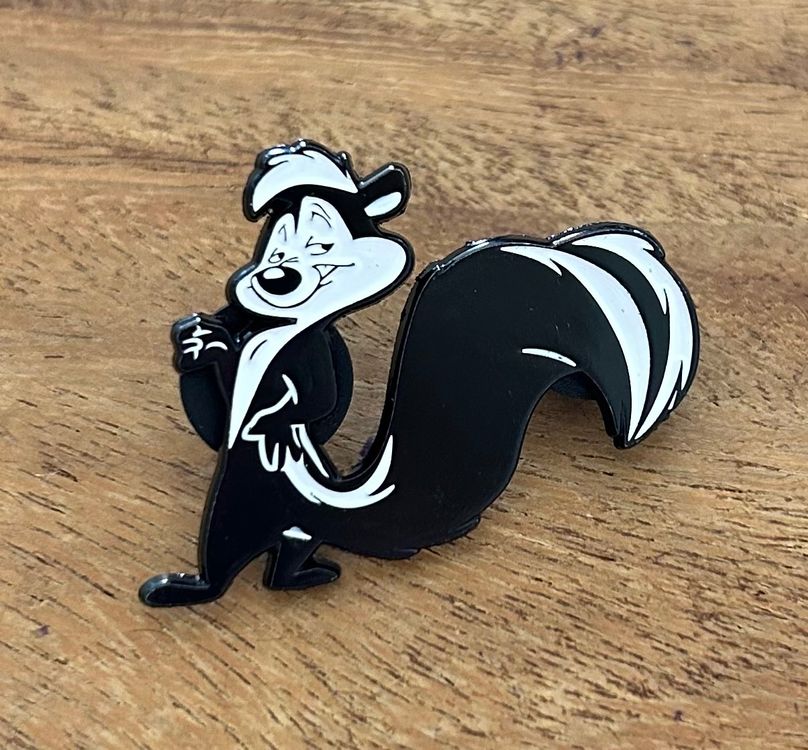 Pin Skunk Pepé Le Pew / Looney Tunes | Kaufen auf Ricardo