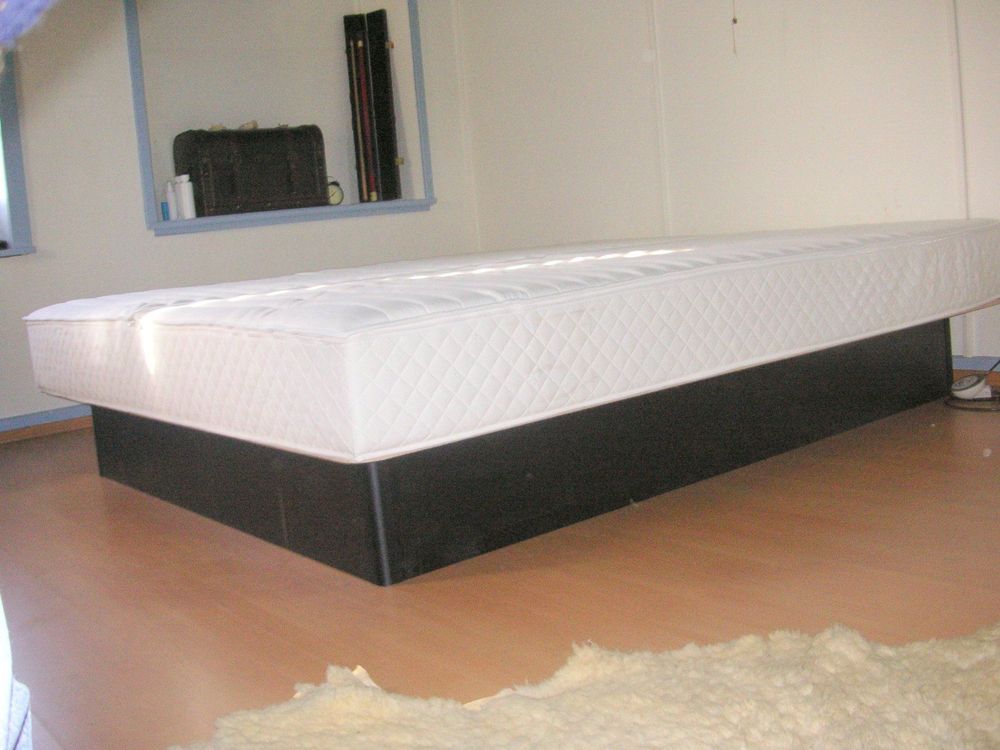 Bett / Wasserbett inkl.Transport und Montage (Neu und originalverpackt) in Oftringen für CHF ...