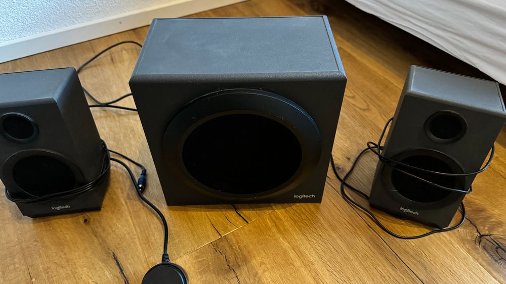 Logitech Z333 Lautsprechersystem mit Subwoofer (Gebraucht) in Vilters ...