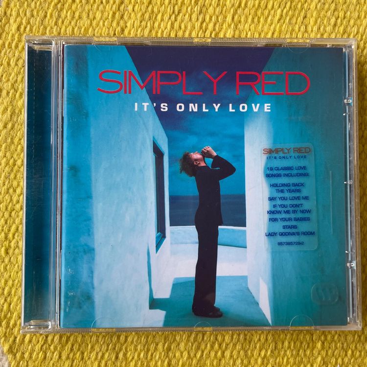SIMPLY RED-16 CLASSIC LOVE SONGS IT‘S ONLY LOVE (Gebraucht) in ...