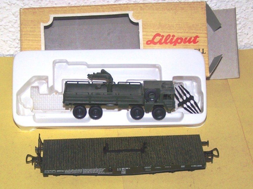 Liliput H0 21202: Schwerlastwagen Sa705, Militär LKW, neu (Neu und ...
