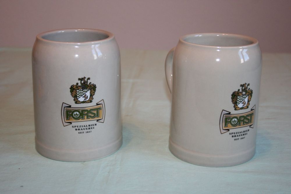 2 originelle Bierkrüge „Forst“ ½ Liter. | Kaufen auf Ricardo