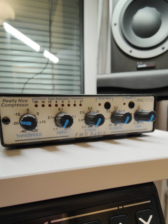 FMR Audio RNC 1773 aka Really Nice Compressor, cult unit (Gebraucht) in ...