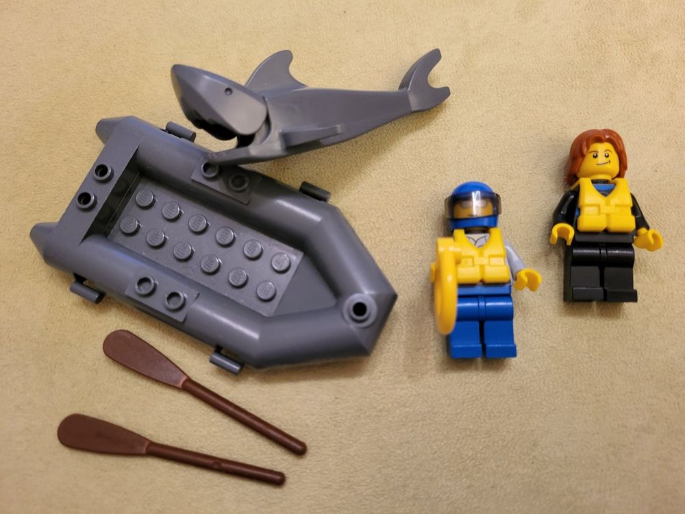 Lego Minifiguren Surfer Hai Taucher (Gebraucht) in Winterthur für CHF 7 ...