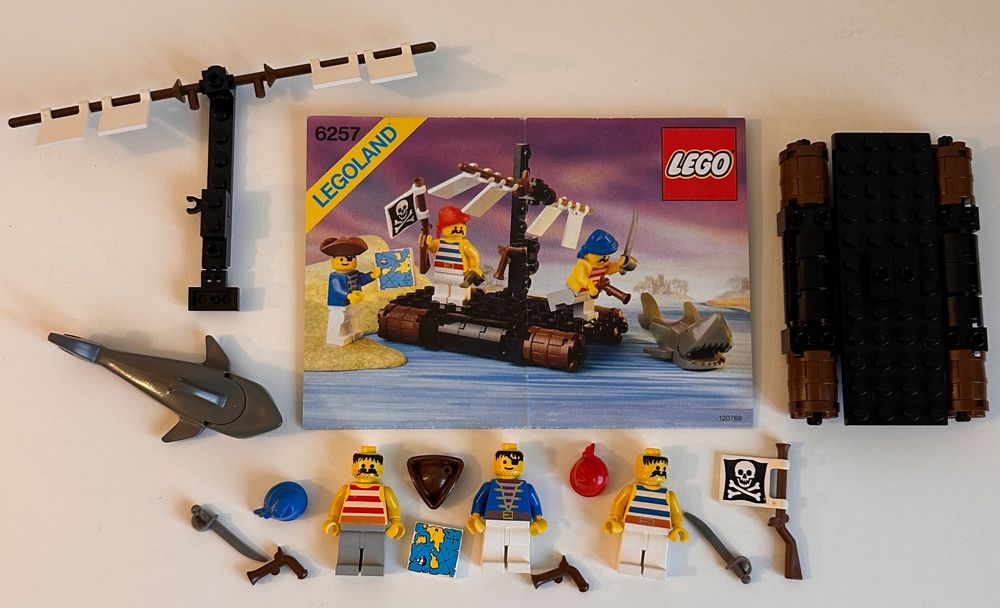 Vintage LEGO 6257 Pirates "Castaway's Raft", Jahr 1989, ab 1 | Kaufen ...